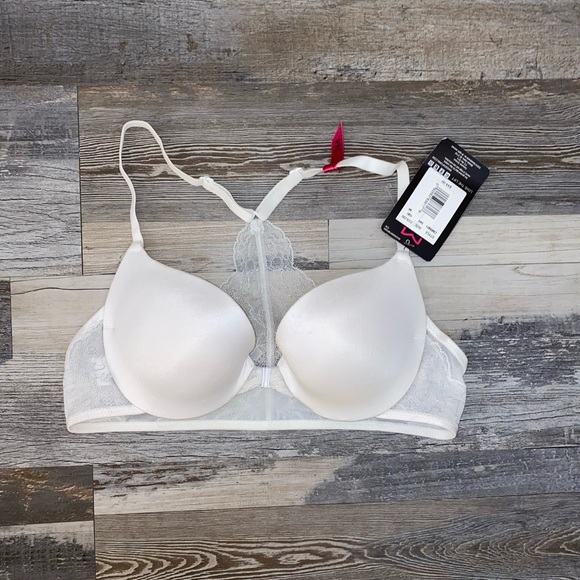 Maidenform | Intimates & Sleepwear | Maidenform Love The Lift Lace Bra ...
